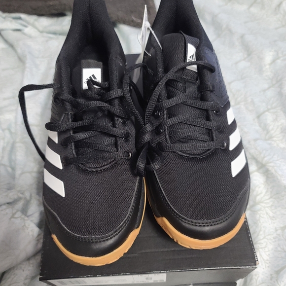 adidas | Shoes | Bnwt Womens Adidas Liagra 6 | Poshmark